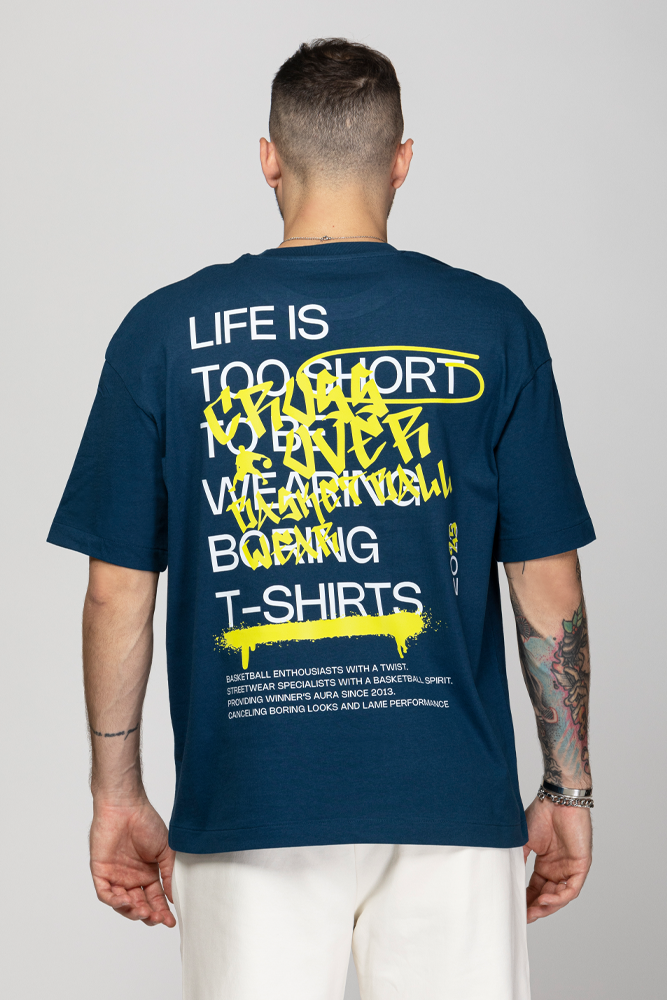 Oversized Too Short Tee - Trendy Oversized Fit for Effortless Style ...